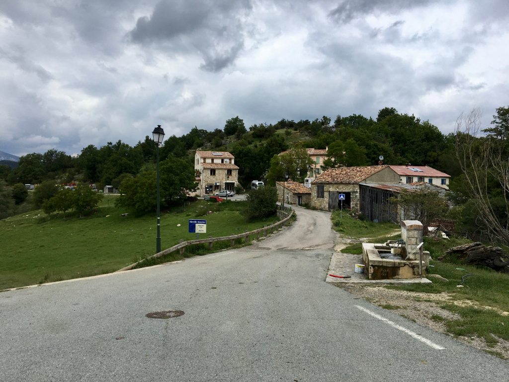 À Brenon, l'esprit de famille sauve la mairie - Marcelle